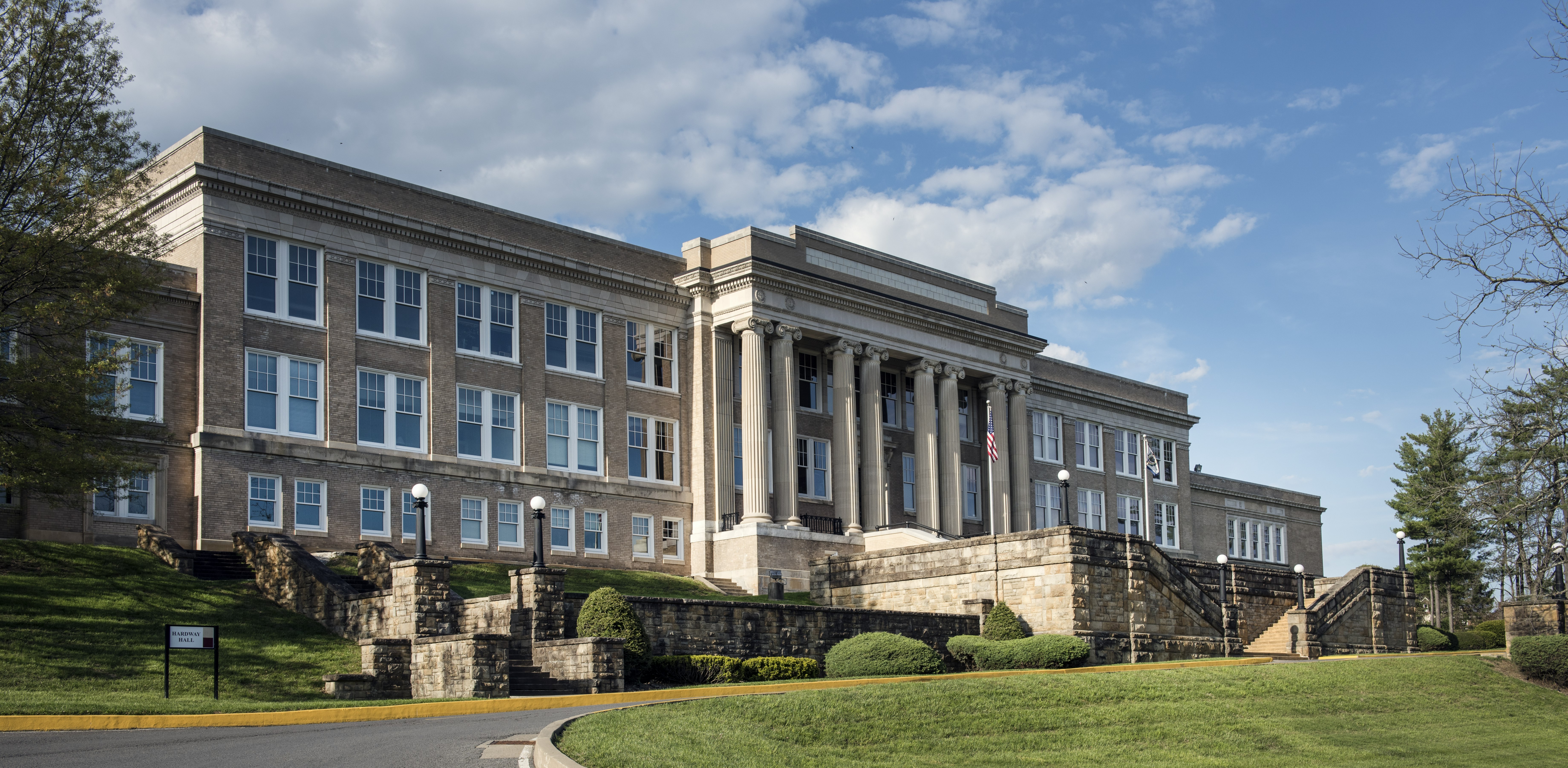 Colleges in Philippi, West Virginia and Colleges near Philippi