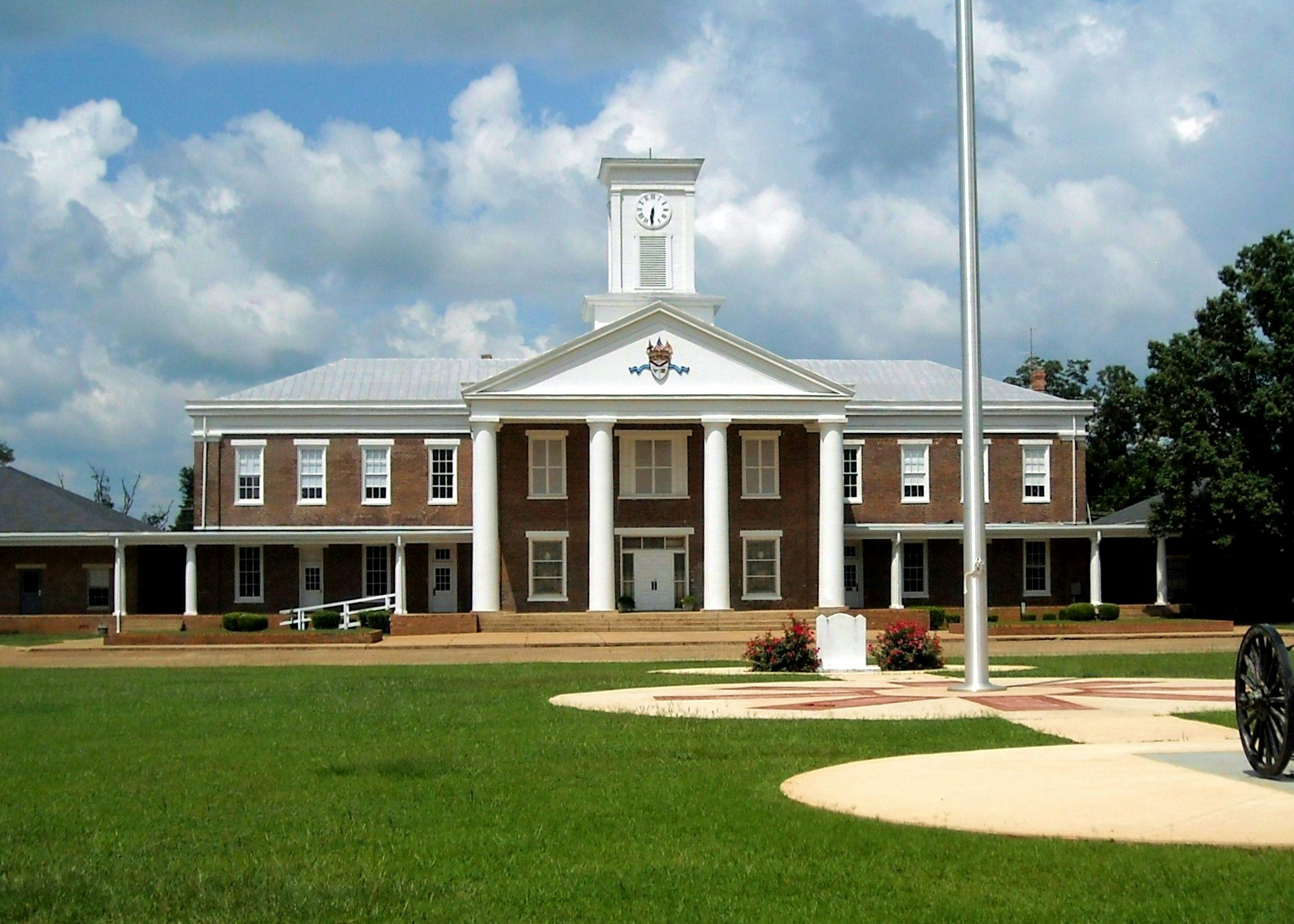 Community Colleges in Akron, Alabama and Colleges near Akron