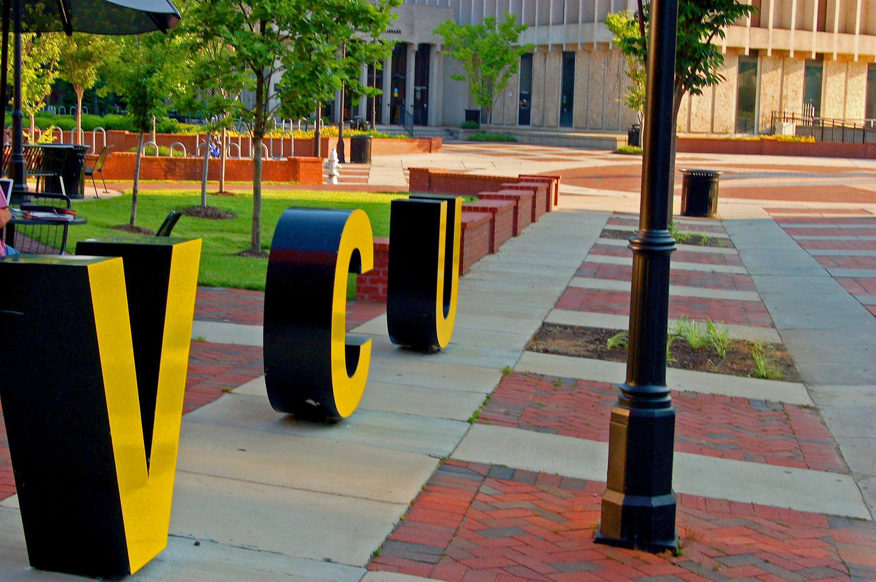 Colleges in Bellwood, Virginia and Colleges near Bellwood