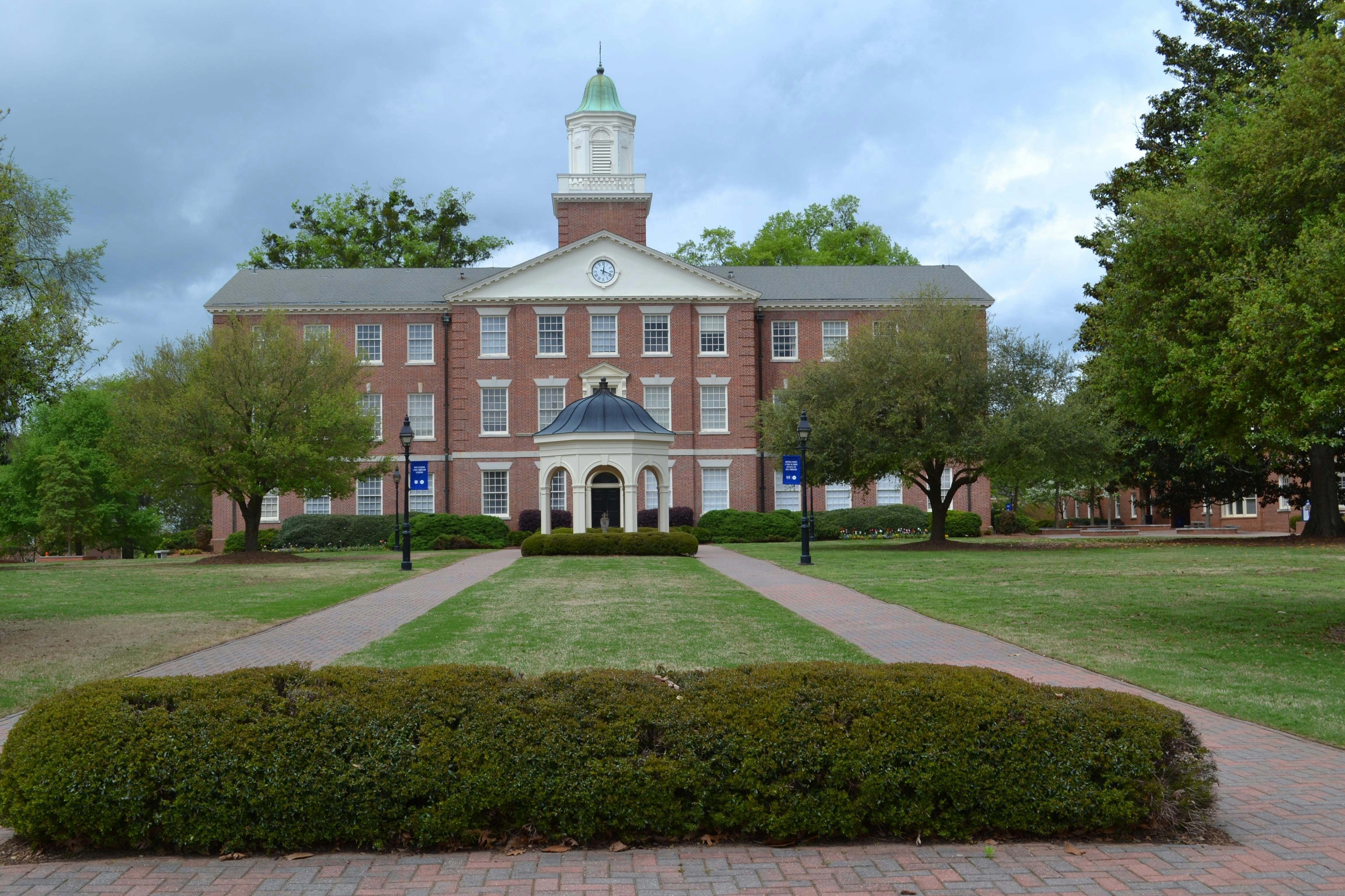 North Carolina College application deadlines for the 2026-2027 school year