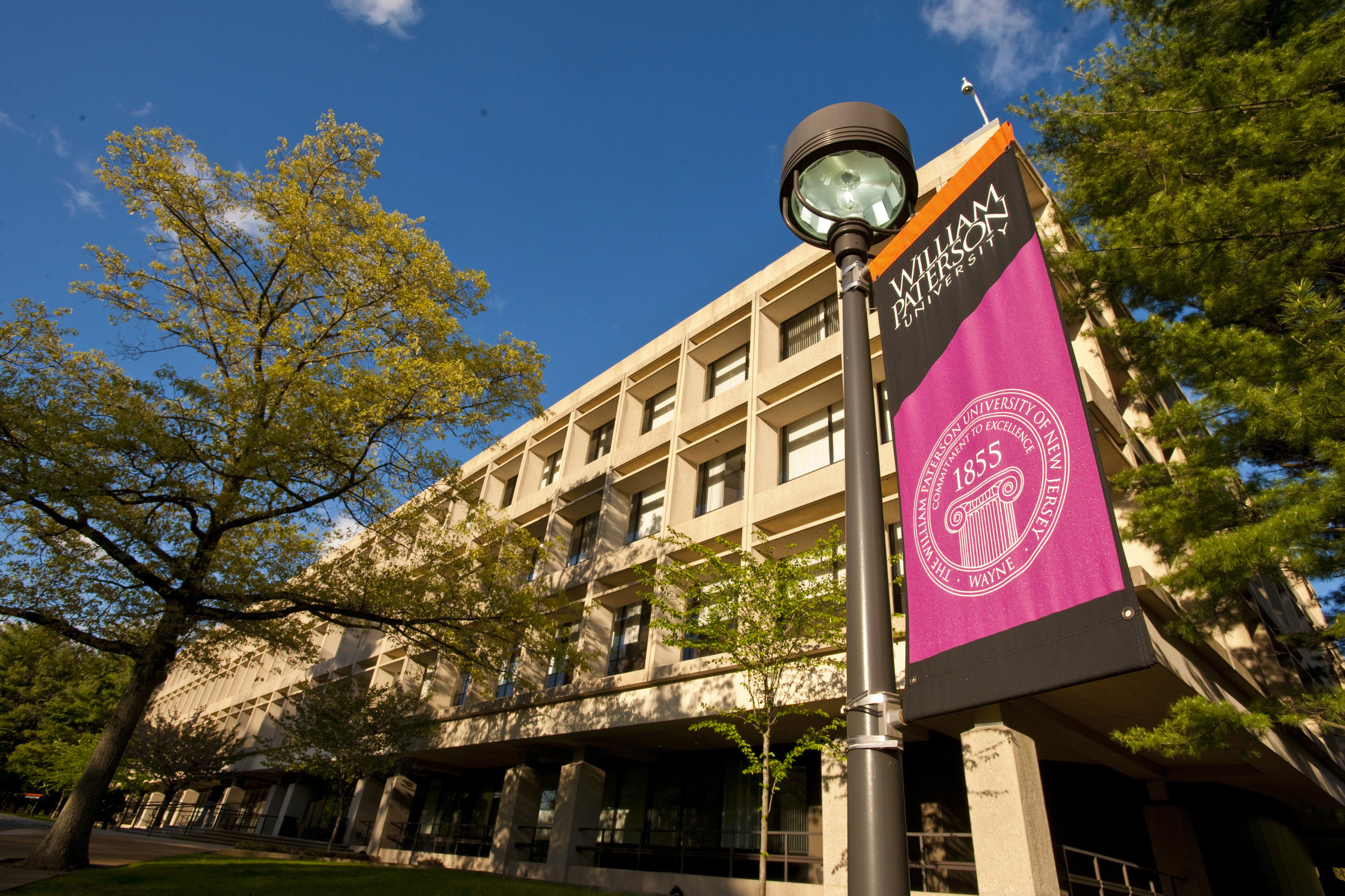 New Jersey College application deadlines for the 2026-2027 school year