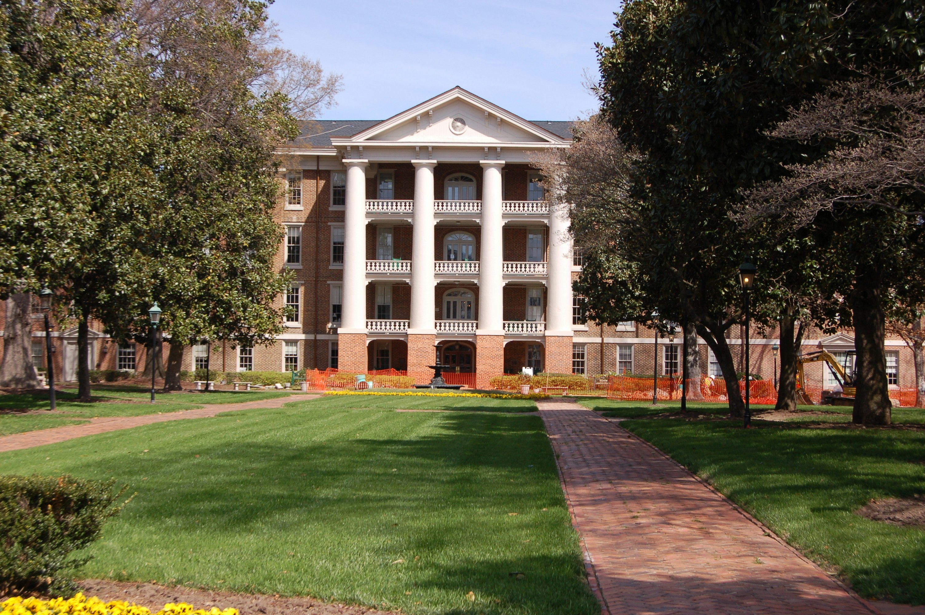 Colleges in Clayton, North Carolina and Colleges near Clayton